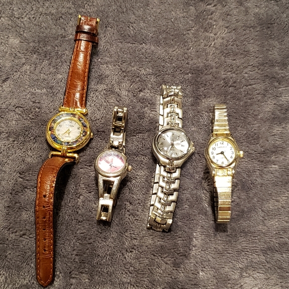 watch-it | Accessories | Vintage Style 8s 90s Fashion Watches Medal And ...